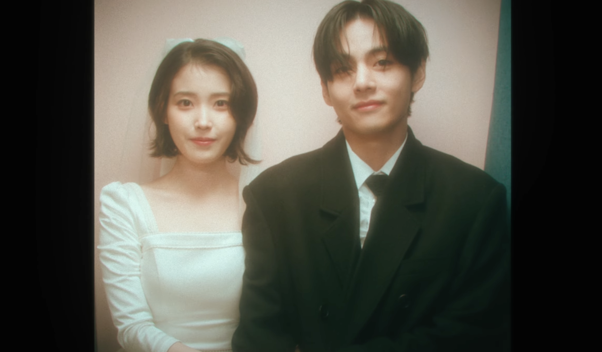 BABYMONSTER - 'Stuck In The Middle' 中英歌詞 | Blackpink師妹大展歌喉！ - RosyArts Blog